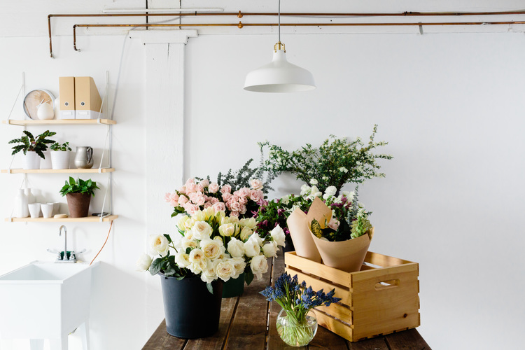 Design Stories: A Florist’s Stylish And Functional Studio | Havenly ...