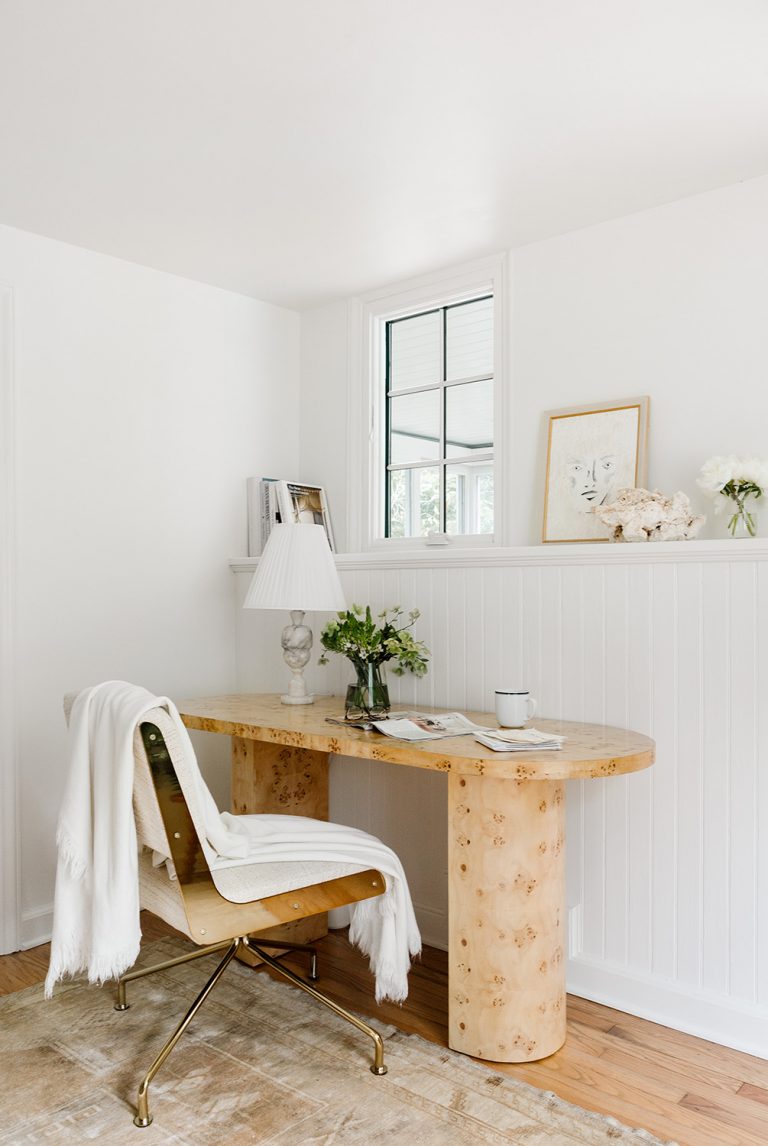 11 Chic Desk Decor Ideas For a More Inspired Workspace (And Home ...