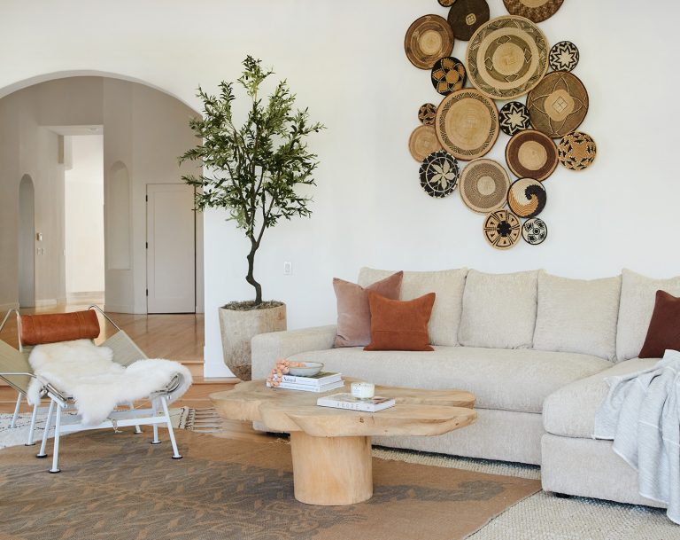 40 Living Room Wall Decor Ideas From Designers | Havenly | Havenly ...