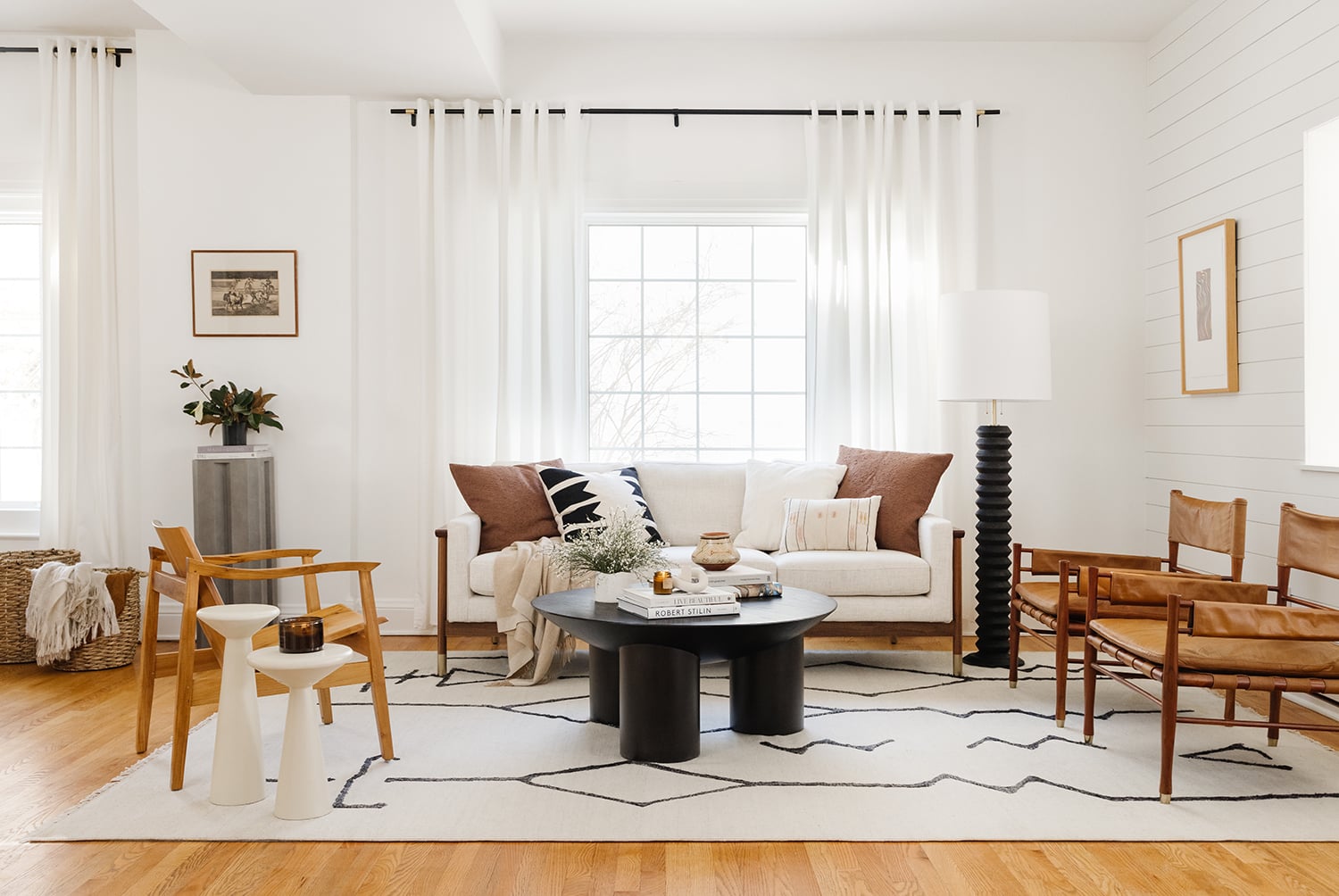 How to Create Asymmetrical Balance in Interior Design | Havenly ...