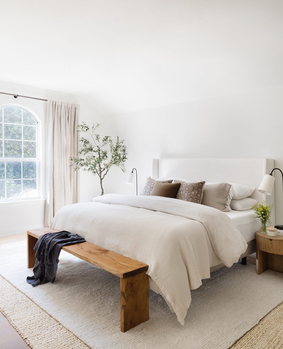 16 Organic Modern Bedroom Ideas From Designers | Havenly | Havenly ...