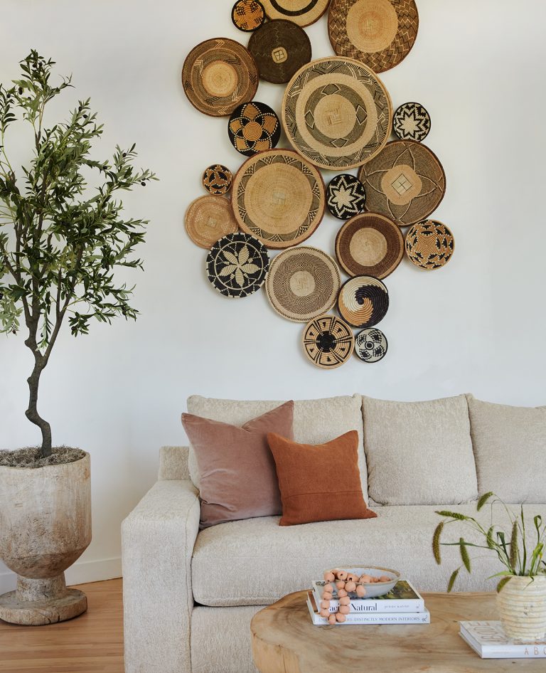 22 Organic Modern Living Room Design Ideas | Havenly Blog | Havenly ...